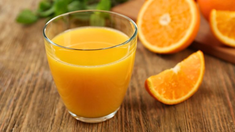 Cosa succede se bevi una spremuta d'arancia al giorno: ideale per i ...